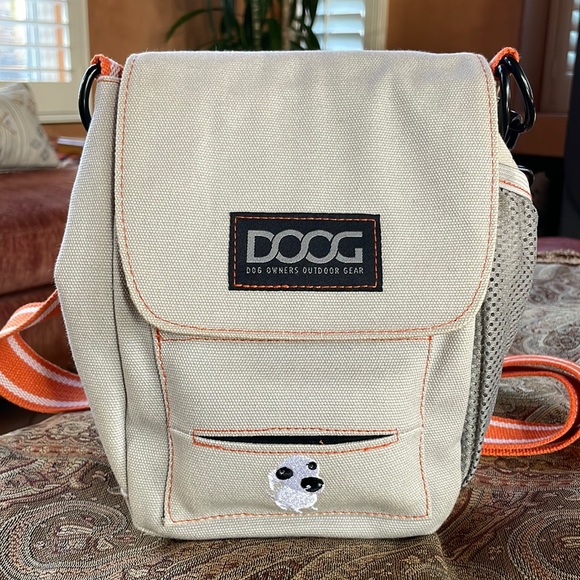 Dogg | Dog | Doog Dog Walkie Bag Nwt Includes Two Bowls Towel Bags See ...